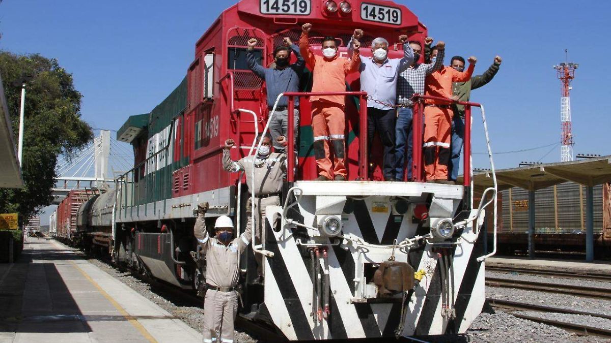 Ferrocarrileros, memoria viva de la transformación del país día del ferrocarrilero Puebla ...